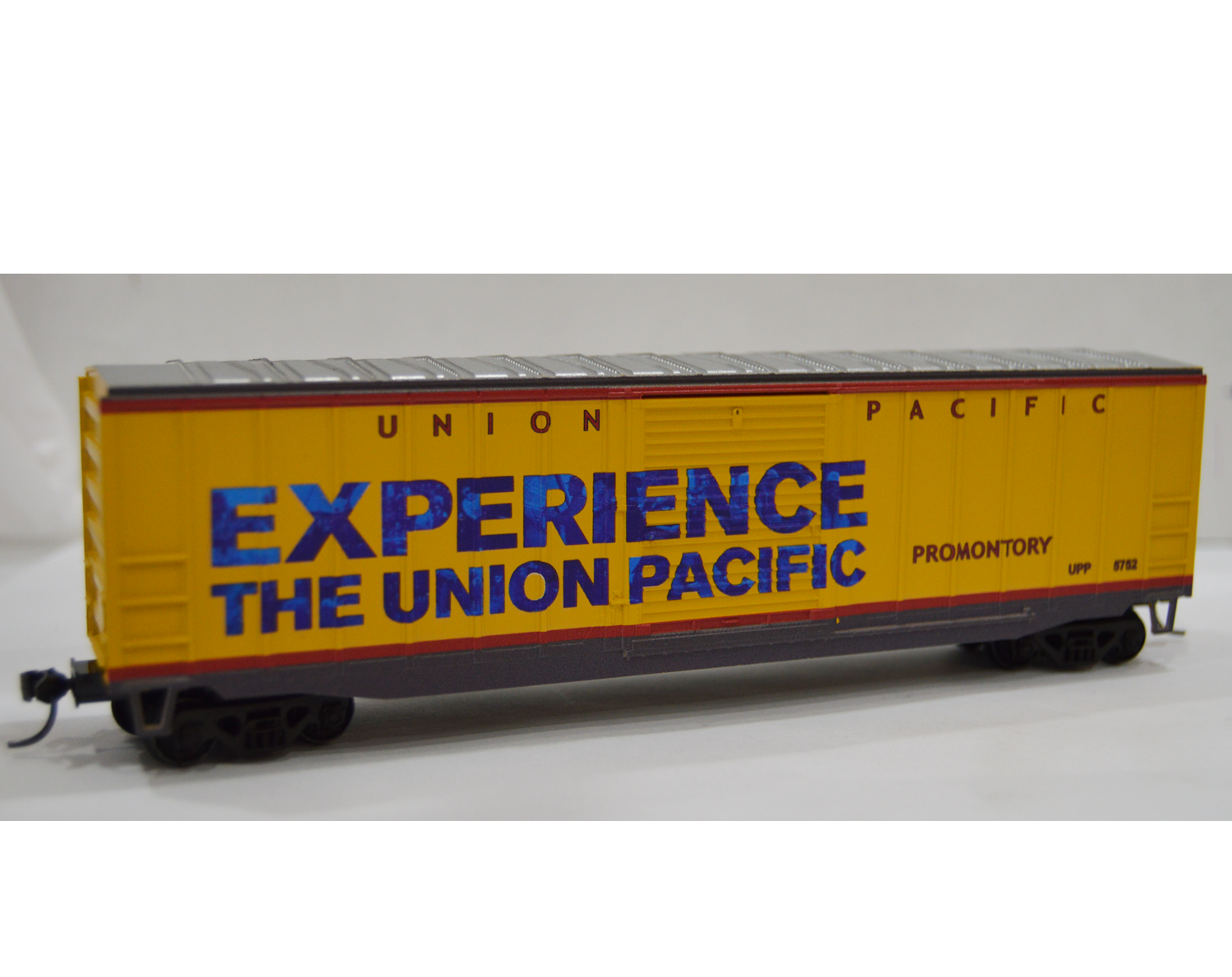 Value Trains Kadee Equipped ACF 50' 6" Boxcar - Union Pacific Experien ...